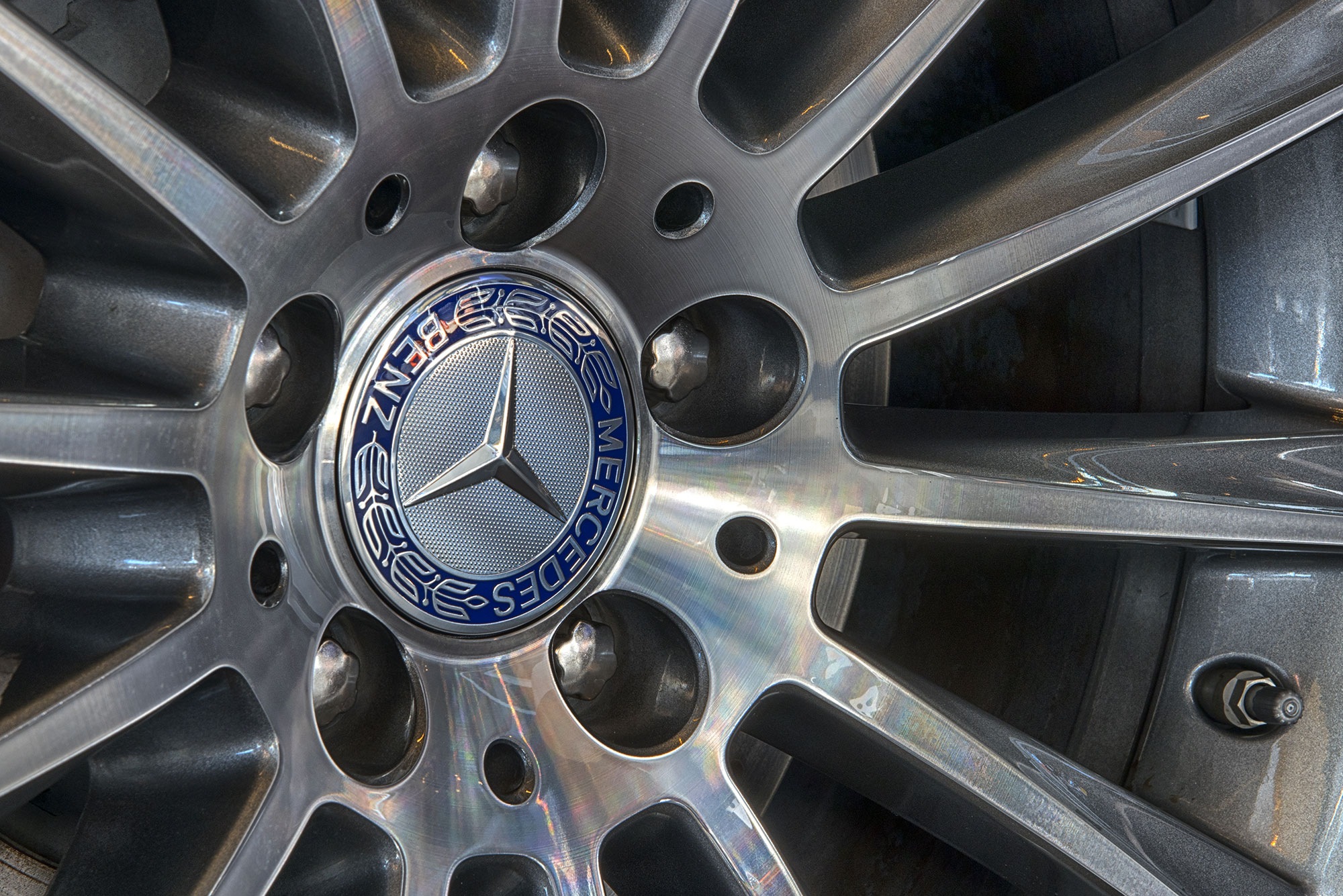 Rüttchen Autowereld | Issue Magazine